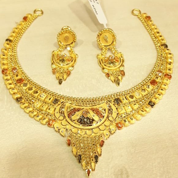 Buy quality fancy set 916 22 carat in Ahmedabad
