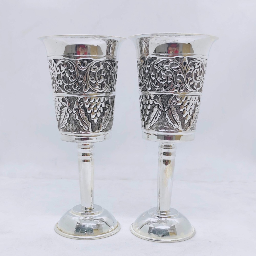 Buy quality Stylish real silver wine glasses in fine antique carvings by puran in New Delhi
