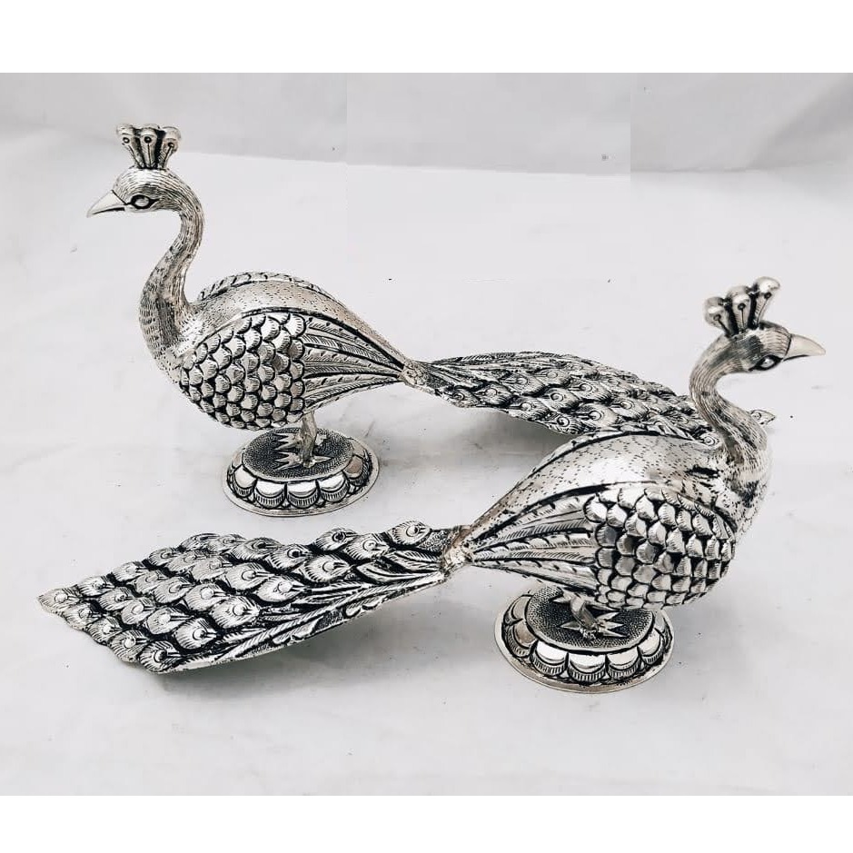 Buy quality Pure silver peacock statues in fine carvings in antique po ...