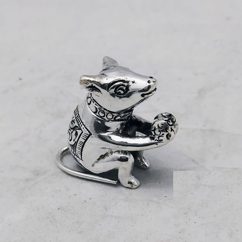 Buy quality Pure silver mouse (mushak) in solid and antique work po-174 ...