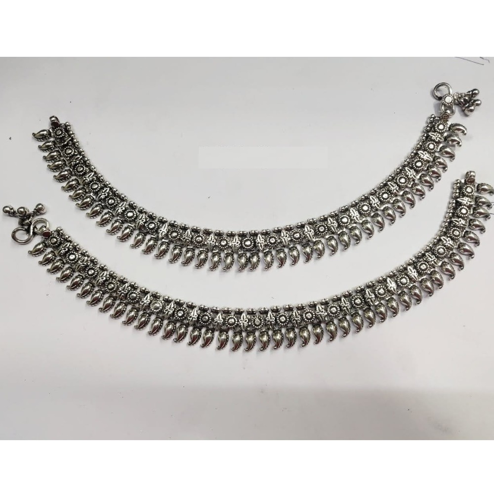 Buy quality Pure silver antique payal handmade pO-208-12 in New Delhi