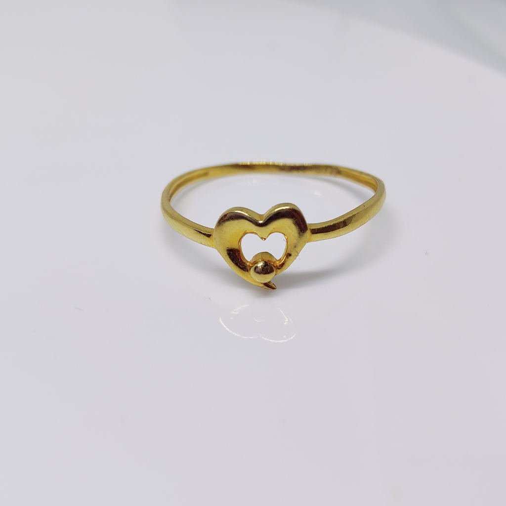 Buy quality 22k gold plain heart shape ledies ring in Ahmedabad