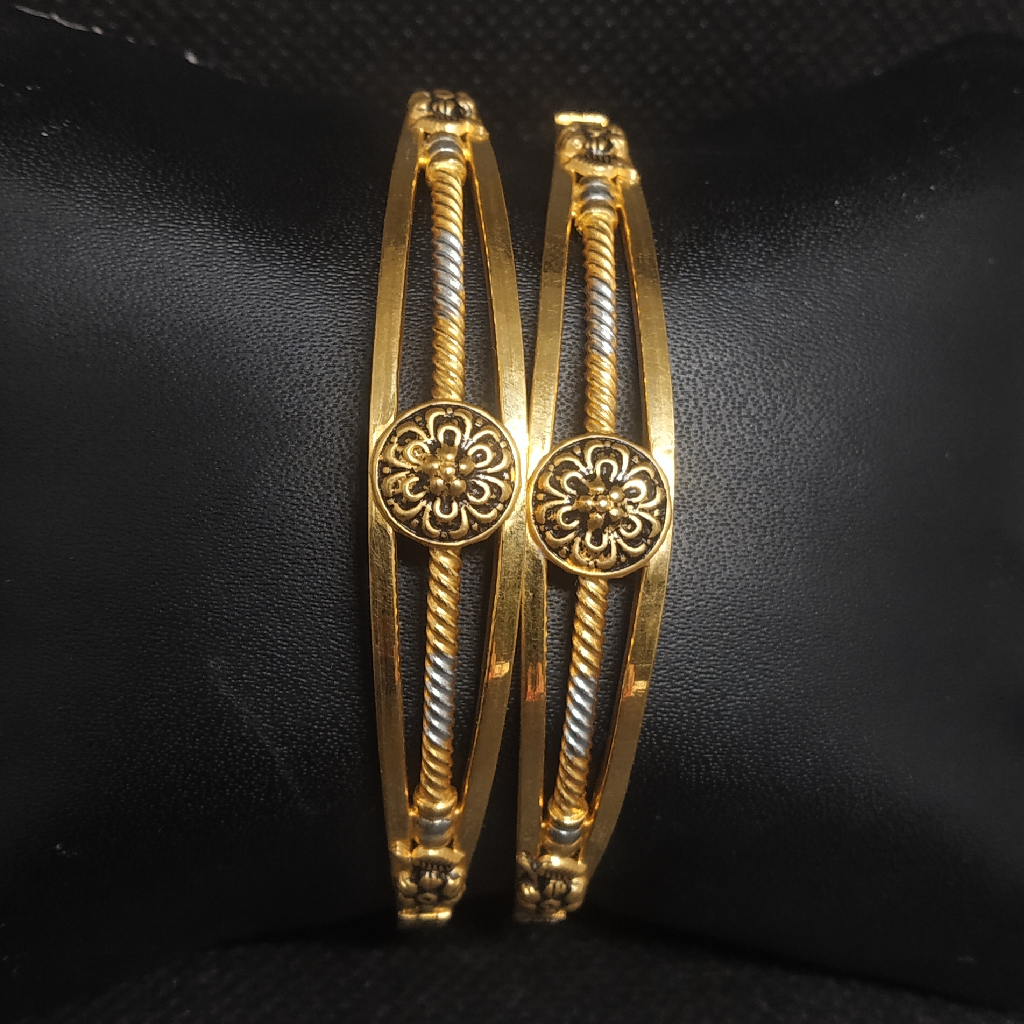 Buy quality Gold flower kadli in Ahmedabad