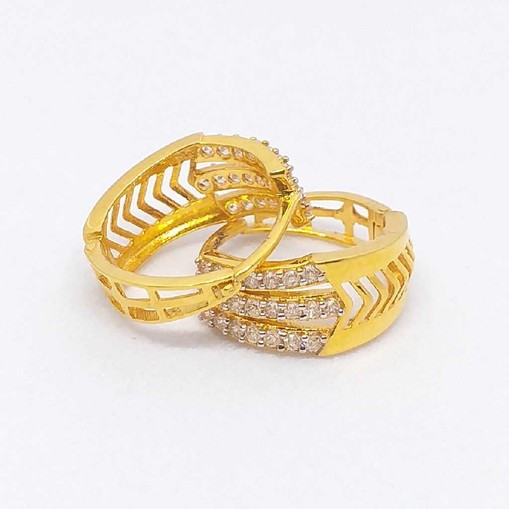 Showroom of Gold 18k fancy diamond kadi | Jewelxy - 229910