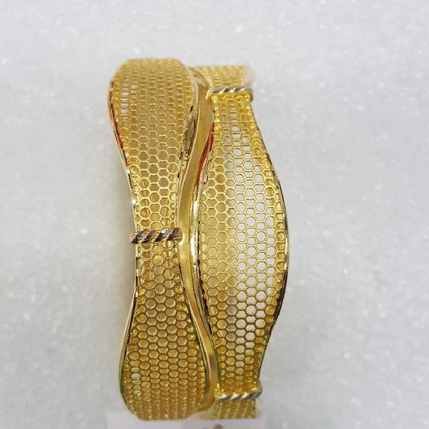 Manufacturer of 18k / 750 gold ladies traditional attractive copper ...