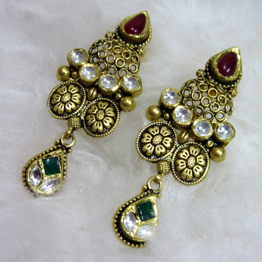 Buy quality Gold designer 22k hm916 antique jadtar pendent set in Ahmedabad