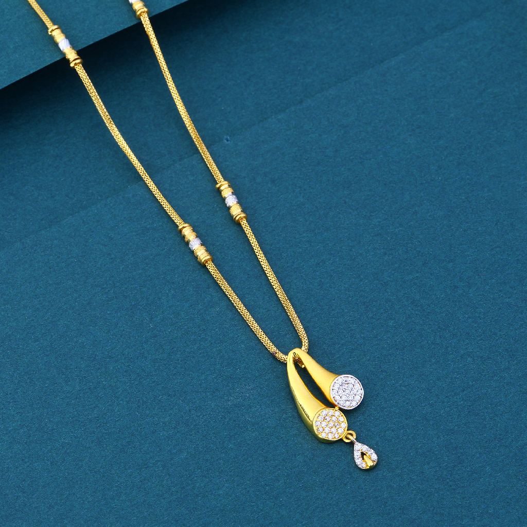 Buy quality 916 gold Exclusive Fancy dokiya Necklace set in Ahmedabad