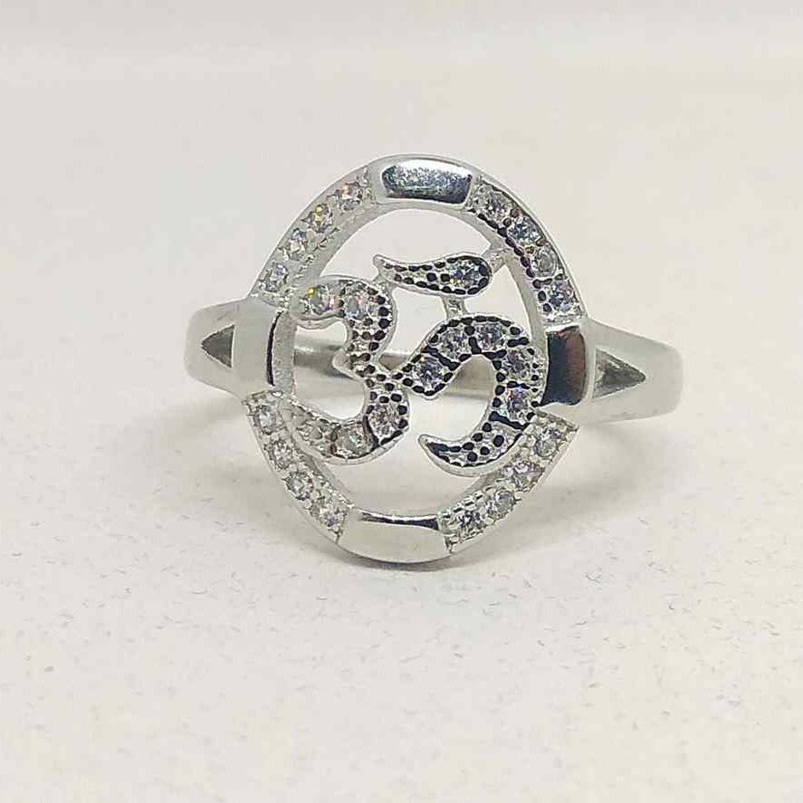 Silver om ring for ladies store