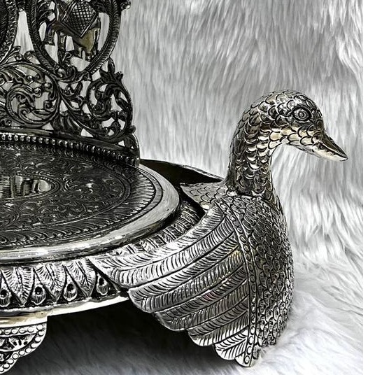 Buy quality Hallmarked Silver GajLaxmi Singhasan on Swan Platform in ...