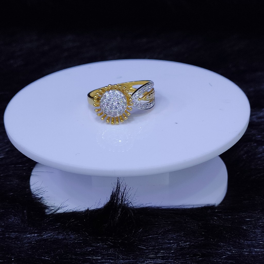 Retailer of 22kt/916 yellow gold bradley ring for women | Jewelxy - 126838
