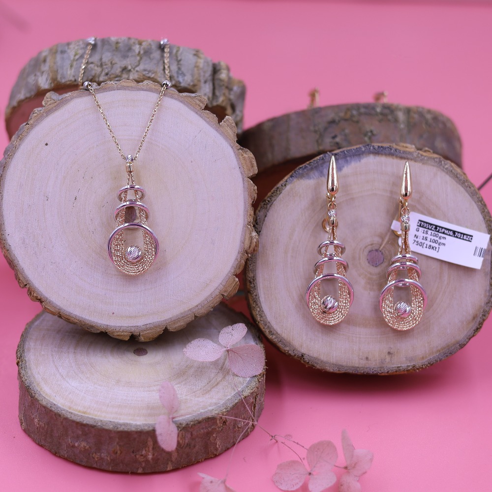 Buy quality exquisite Rose Gold Dokia-Set. in Surat