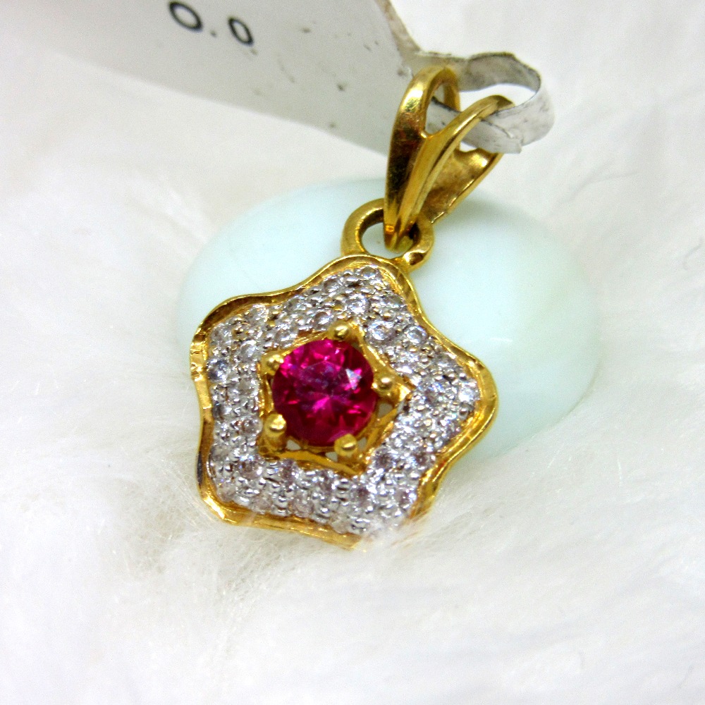 Buy quality Soft star design pendent with pink diamond in Ahmedabad